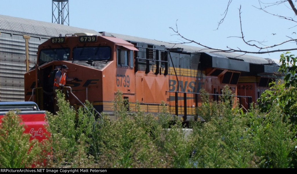 BNSF 6739